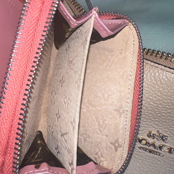 Louis Vuitton | Bags | Louis Vuttion Coin Wallet | Poshmark